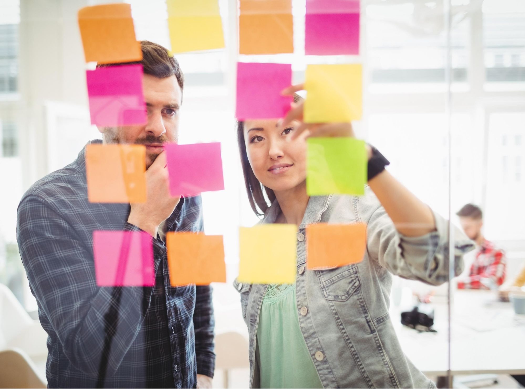 5 Smart Ways To Use Sticky Notes with Beesy - BeesApps